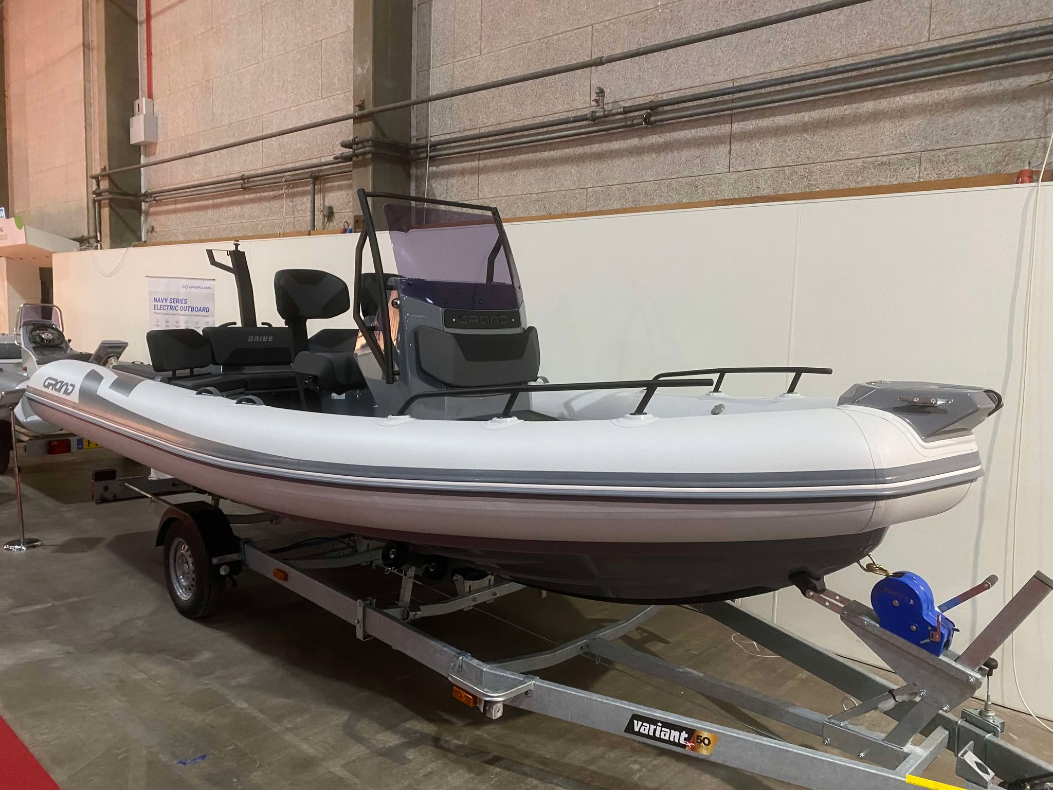 Grand D600 Active med Yamaha F100 Til omgående levering - Saildirect